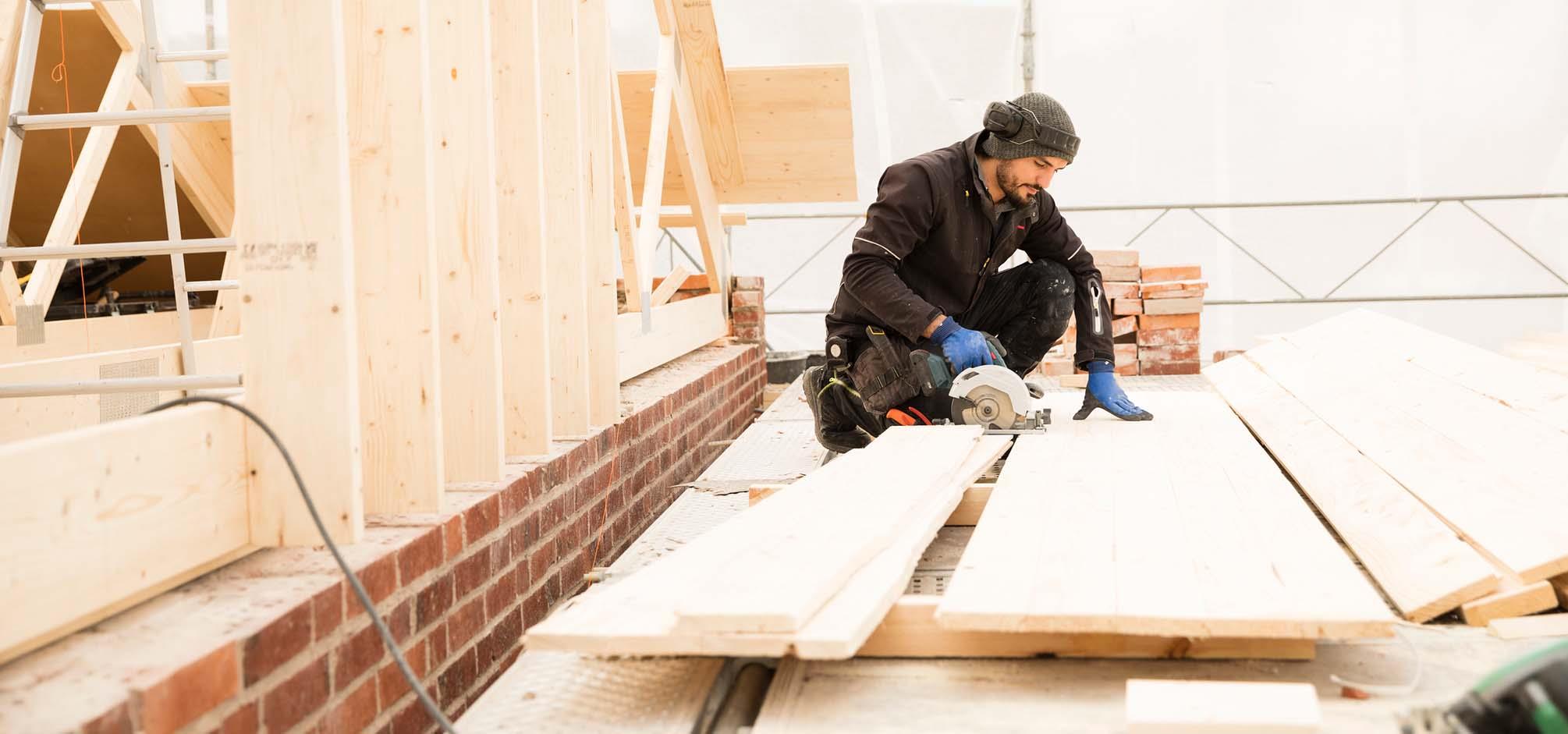 Byggare med brädor